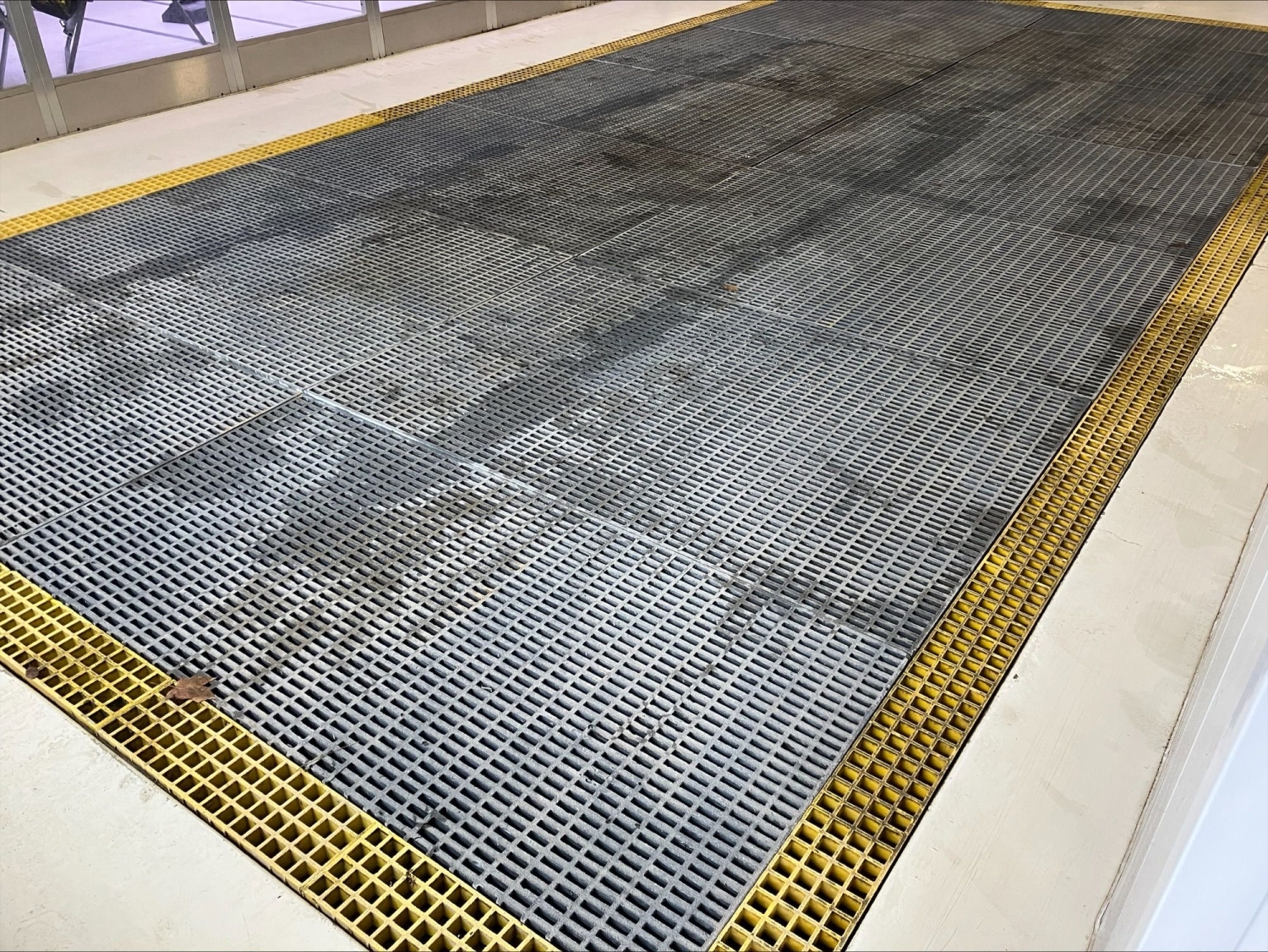 Fiberglass FRP Grating for Car Washes - National Grating